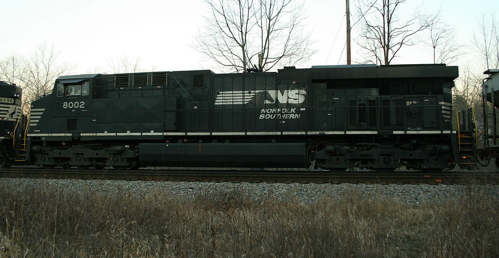 NS 8002